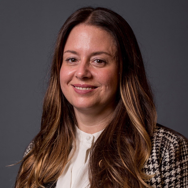 Daniela Soares Domingues - Latin Lawyer 250 - Latin Lawyer